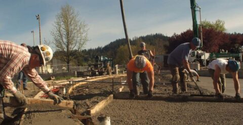 Gail and Carolyn Shaw Aquatic Center - Chehalis Foundation